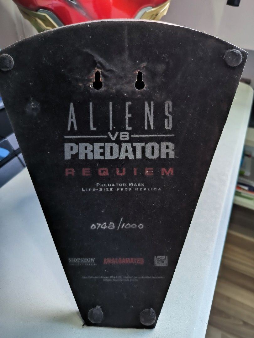 Sideshow wolf predator bio helmet avpr, Hobbies & Toys, Memorabilia ...