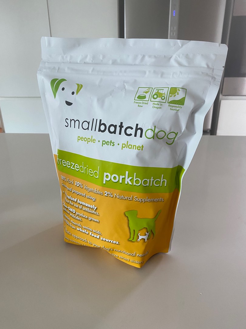 Small batch dog Freezedried Pork batch, Pet Supplies, Pet Food on Carousell
