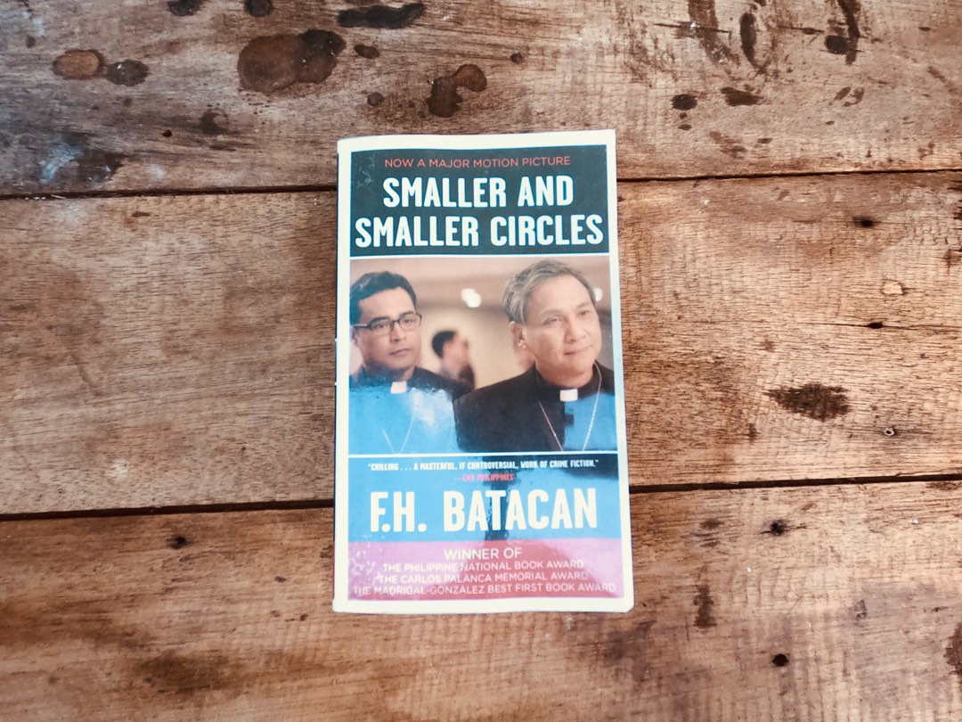 Smaller and Smaller Circles, Hobbies & Toys, Books & Magazines, Fiction ...