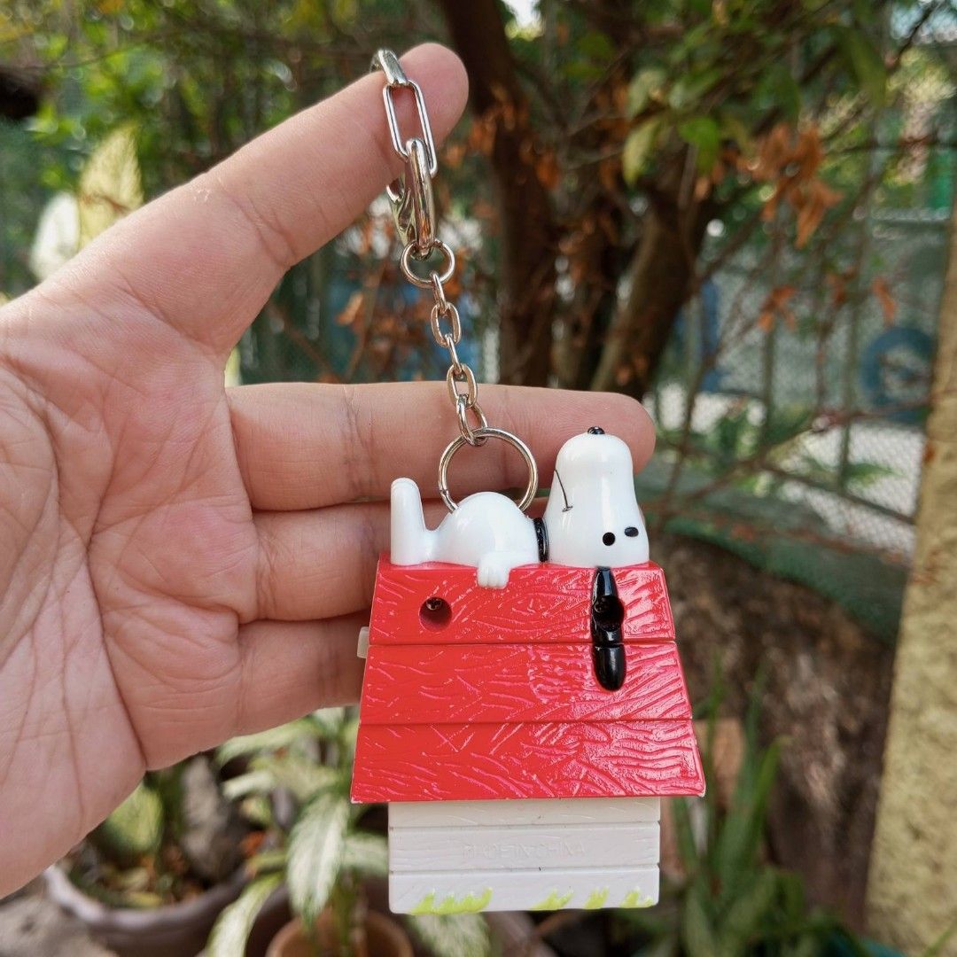 SNOOPY Peanuts Pocket Watch Keychain, Hobbies & Toys, Toys & Games on ...