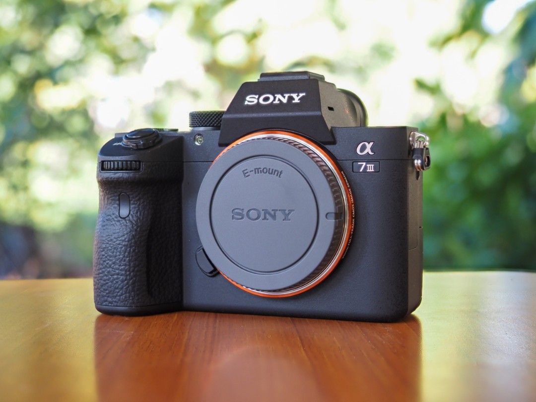 Sony A7 III Full Frame Mirrorless Camera, Photography, Cameras on Carousell