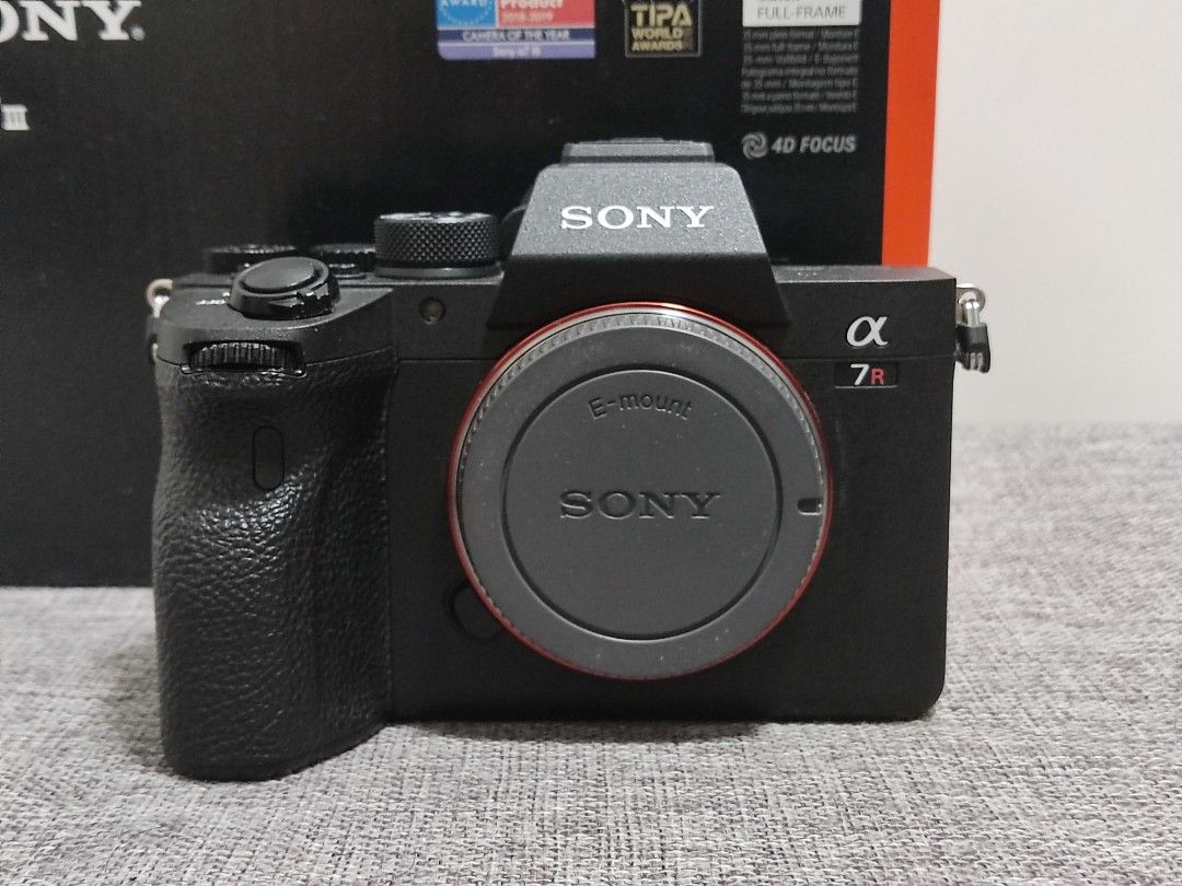 Sony A7R4, Photography, Cameras on Carousell