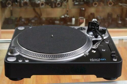 Stanton T-92 Professional Direct Drive USB Turntable Audiophile-quality ...