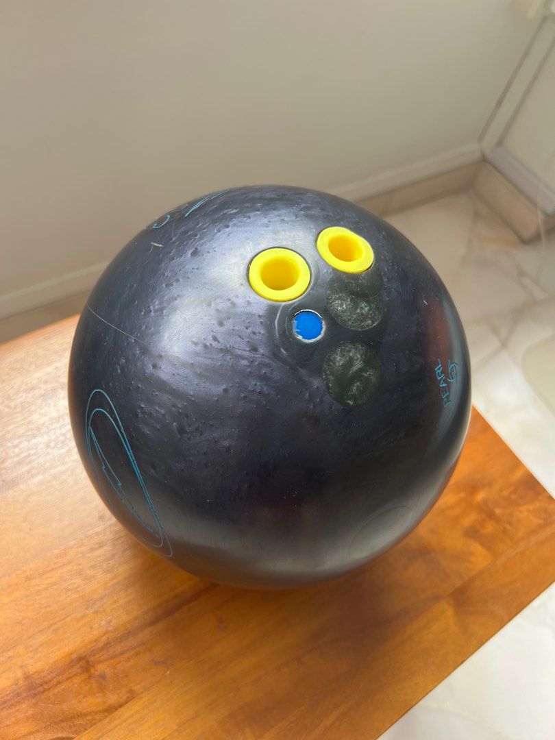 Storm natural urethane pearl bowling ball, Sports Equipment, Sports ...