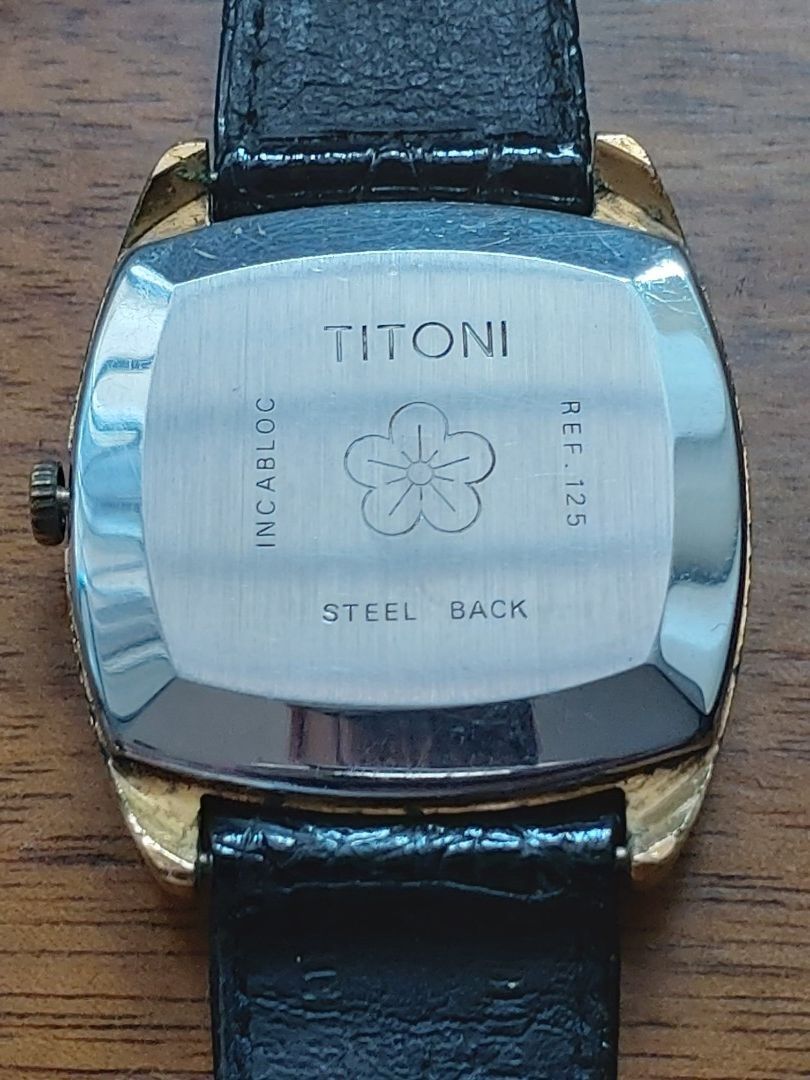 Titoni vintage mechanical winding watch, Men's Fashion, Watches ...