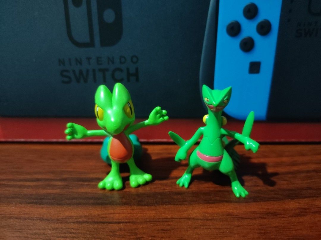 TOMY Pokemon Figures - Treecko and Sceptile, Hobbies & Toys, Toys ...