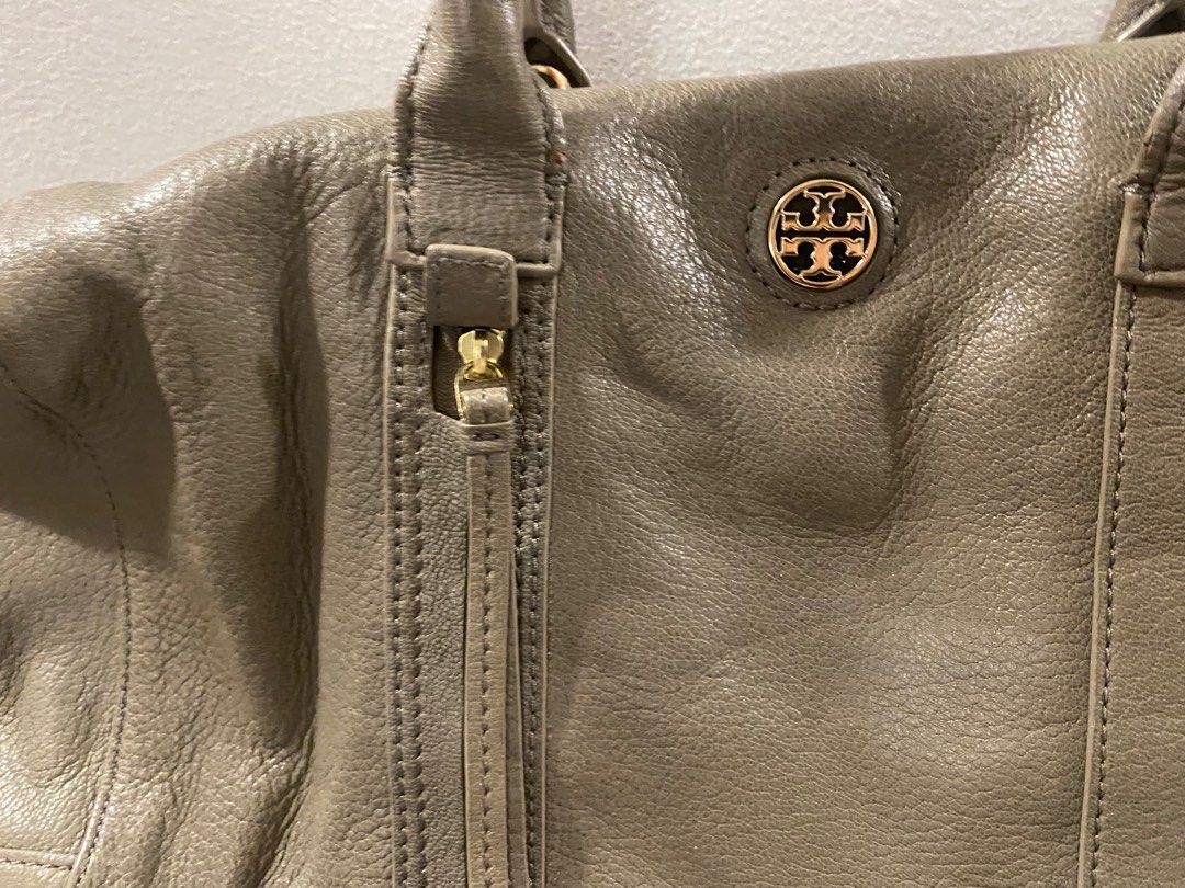 Tory burch vintage small Boston bag, Luxury, Bags & Wallets on Carousell