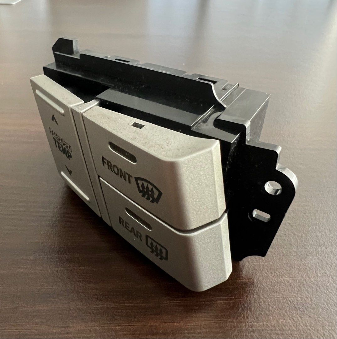 Toyota Harrier ACU30 Temp Switch, Auto Accessories on Carousell