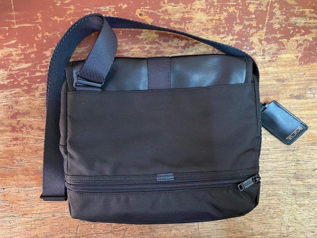 TUMI Alpha Bravo Crossbody, Luxury, Bags & Wallets on Carousell