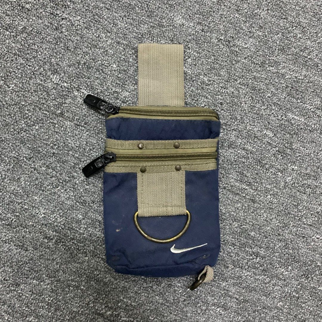 Vintage 90s nike pouch, Men's Fashion, Bags, Belt bags, Clutches and ...