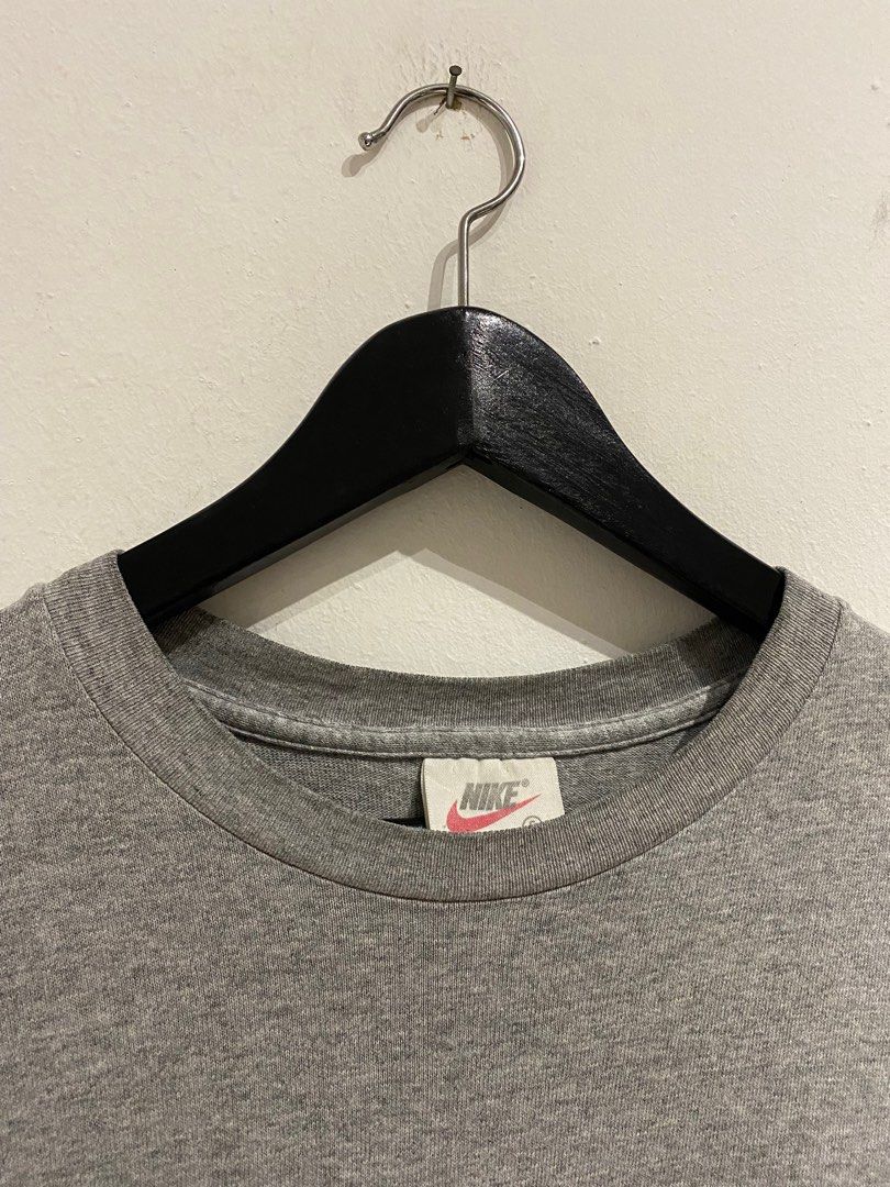 VINTAGE NIKE TOWN CHICAGO MADE IN USA, Men's Fashion, Tops & Sets ...