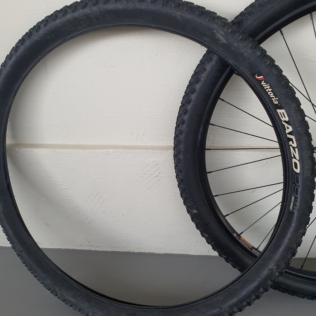 Vittoria barzo, Sports Equipment, Bicycles & Parts, Bicycles on Carousell