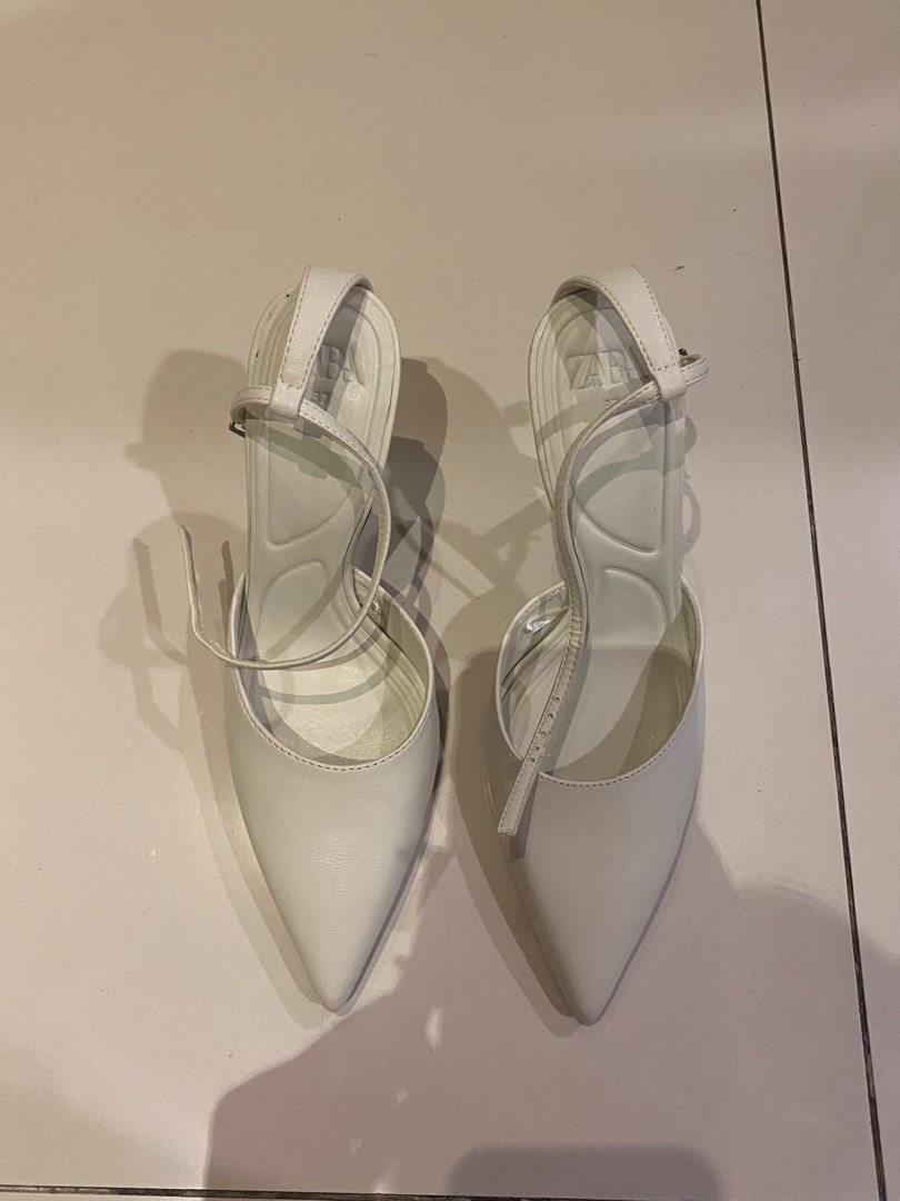 Zara White Pointed Toe Heels, Women's Fashion, Footwear, Heels on Carousell