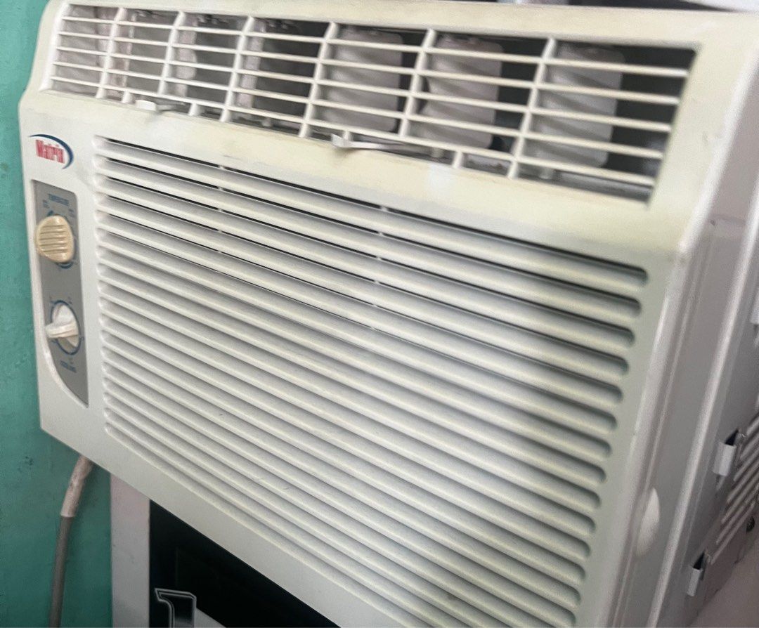 0.6 window type (Matrix) Aircon, TV & Home Appliances, Air Conditioning ...