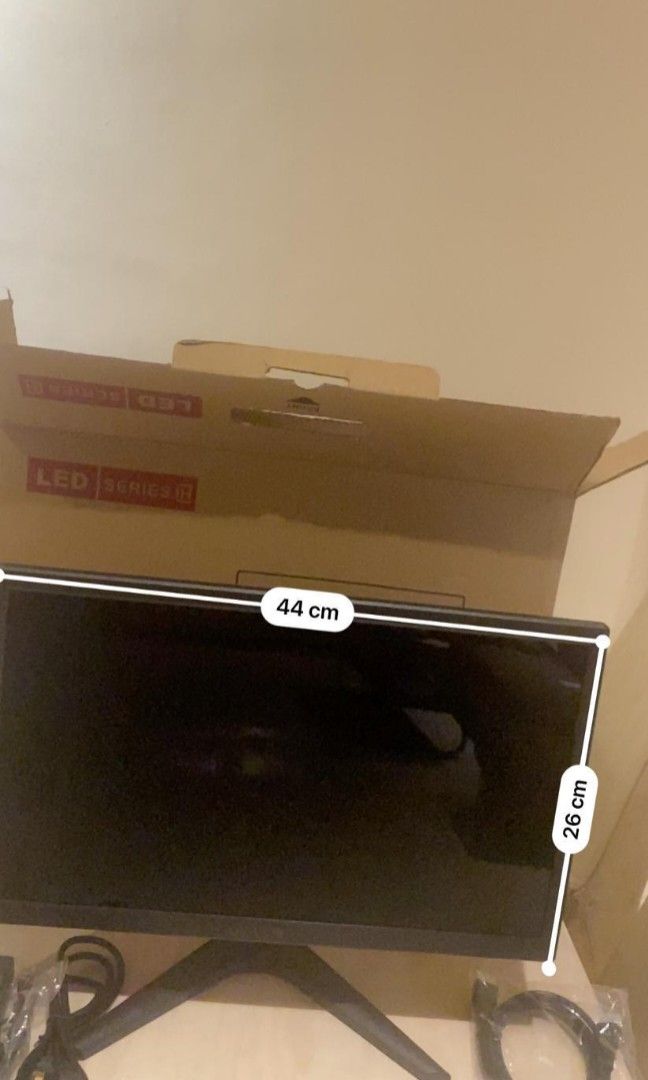 Arccoil LED Monitor 18 inch HDMI and VGA, Computers & Tech, Parts ...