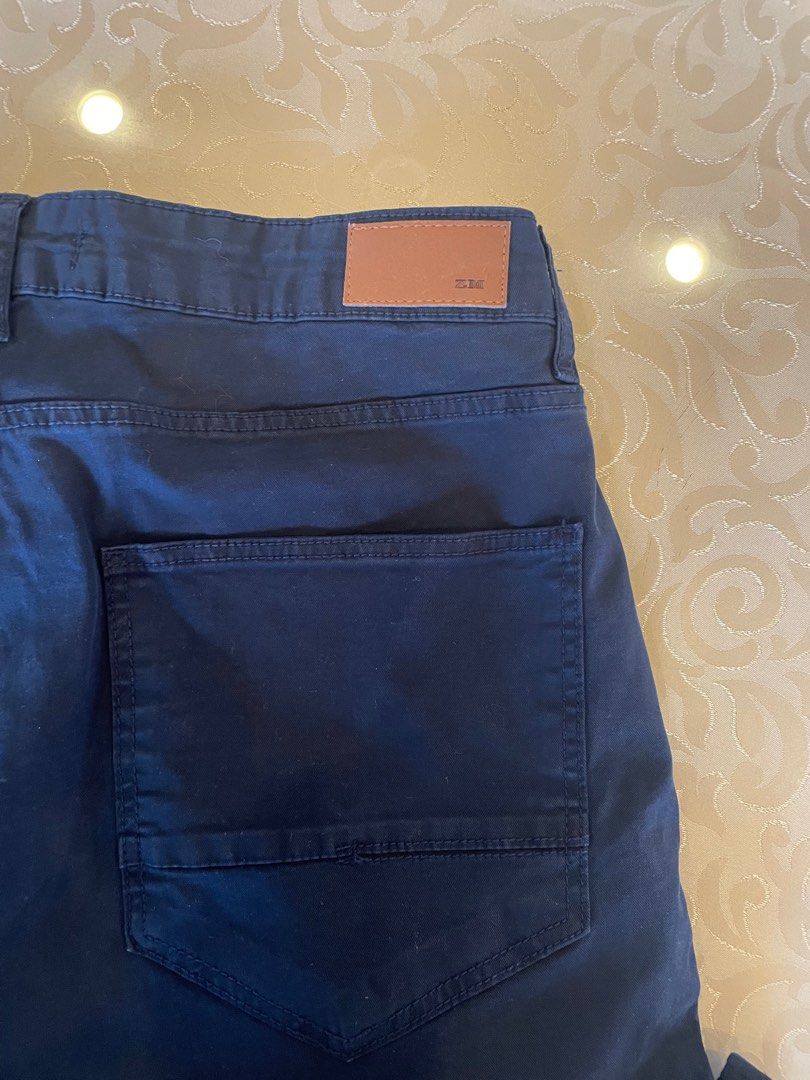 Basic Zara Man 男士長褲, 他的時尚, 褲子, 其他長褲在旋轉拍賣