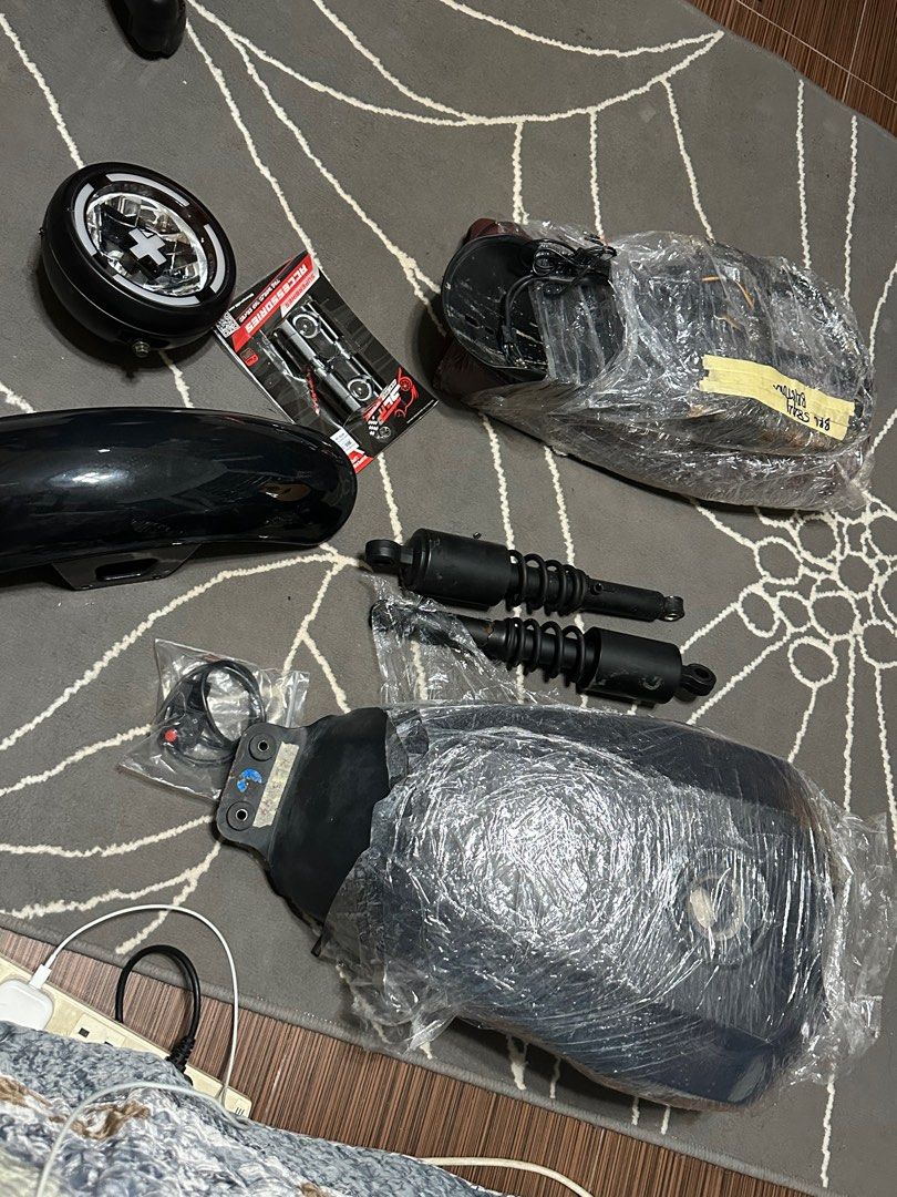 cafe racer, bobber , chopper accessories, Looking For on Carousell