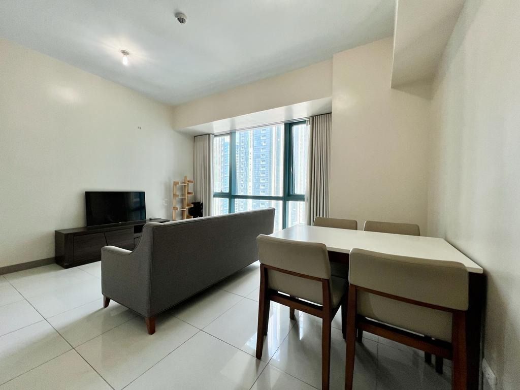 Corner 2BR One Uptown Residence BGC for Sale, Property, For Sale ...
