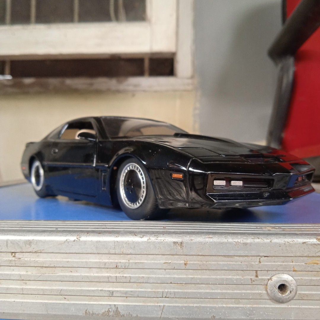 Diecast Knight Rider car Pontiac Firebird 1982 Jada toys 1/24, Toys ...