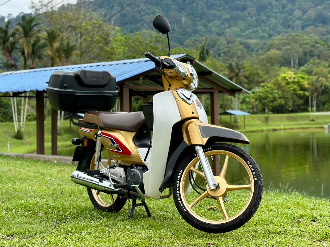 2022 Honda Ex5 Fi 110 Gold Limited Edition 35th Anniversary, Motorbikes ...