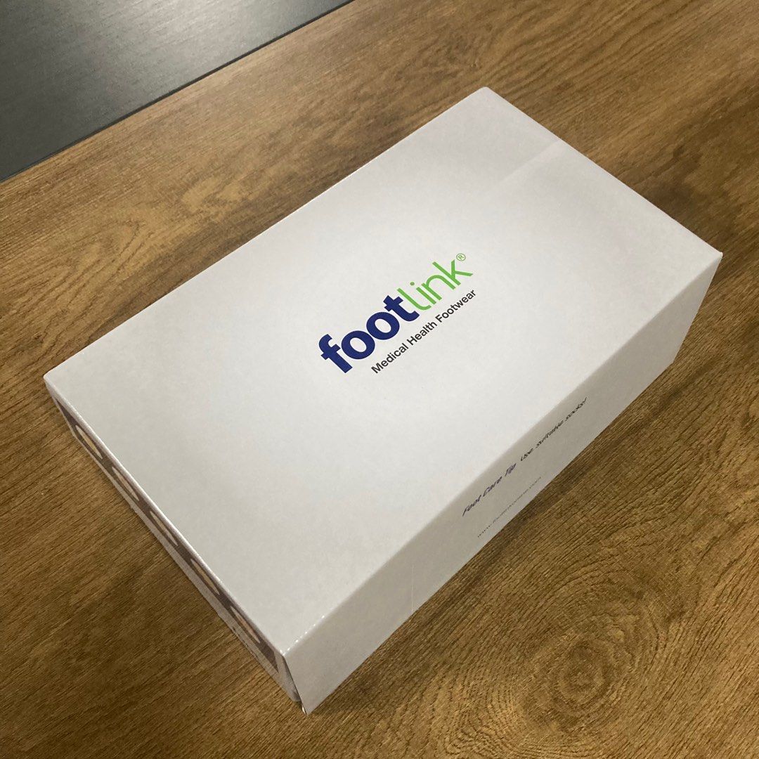 Footlink medical shoes, Men's Fashion, Footwear, Casual shoes on Carousell