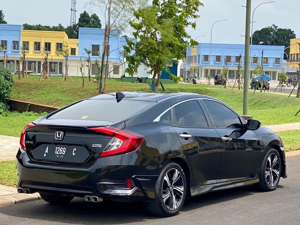 Honda Civic 1.5 CVT Turbo ES Sedan Prestige Hitam 2016 Super Rawatan ...
