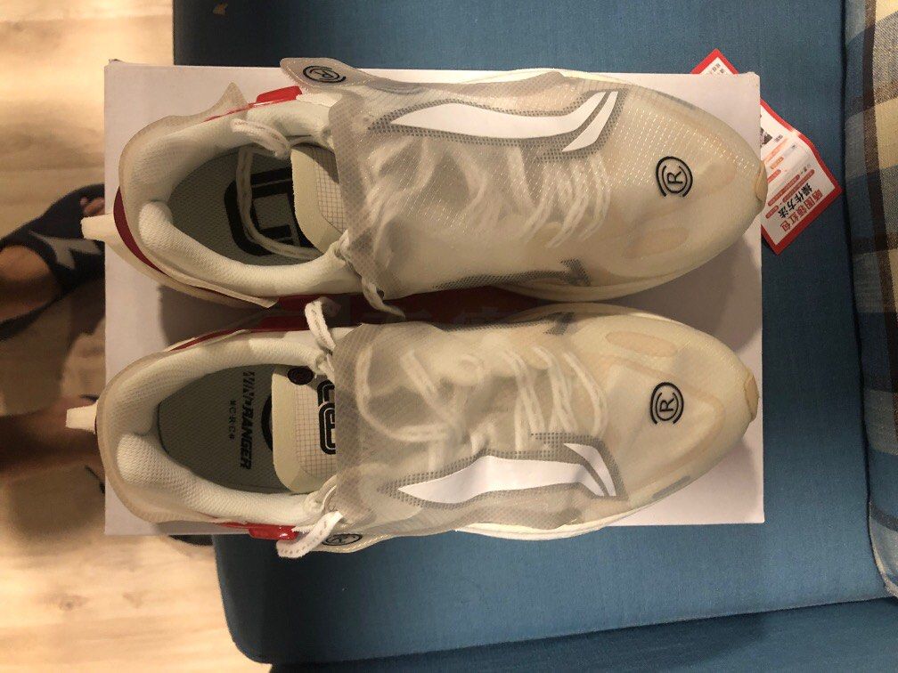 Li ning windranger us 5 and us 9, Men's Fashion, Footwear, Casual shoes ...