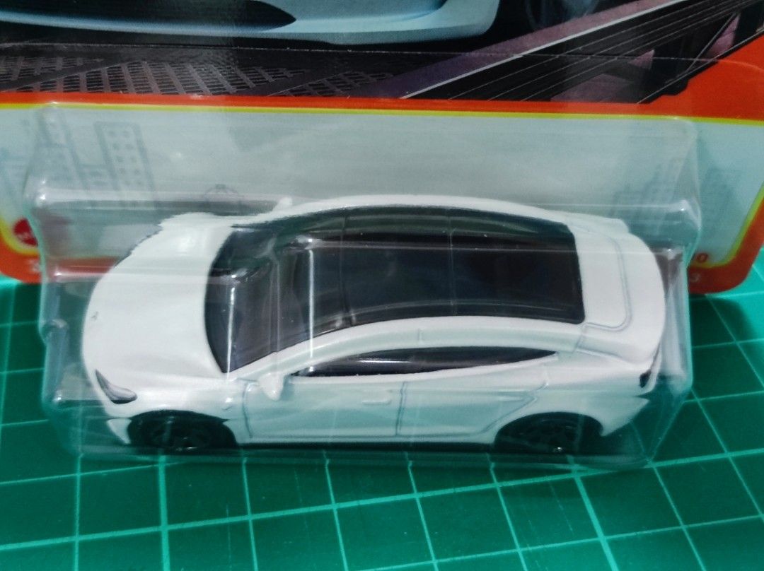 Matchbox Tesla Model 3 2024, Hobbies & Toys, Toys & Games on Carousell