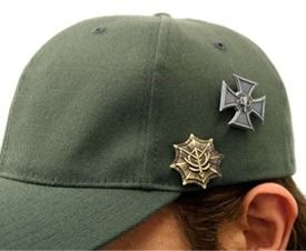 Mobile Suit Gundam Principality of Zeon Cross of Merit Award Pin Badge ...