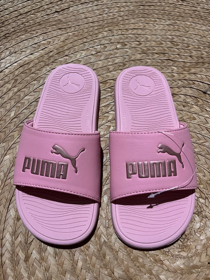PUMA pink slides, Women's Fashion, Footwear, Slippers and slides on ...