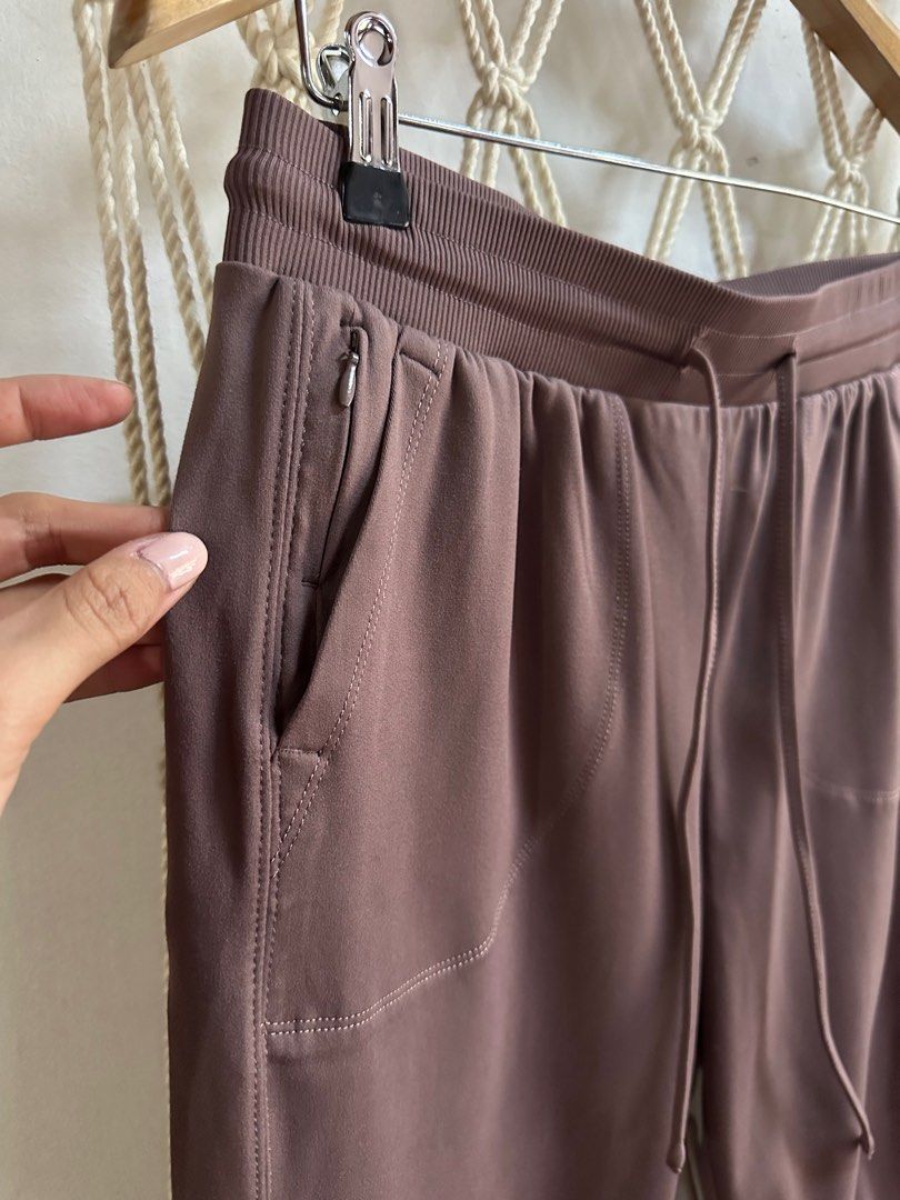 Rachel Zoe joggers, Women's Fashion, Undergarments & Loungewear on ...