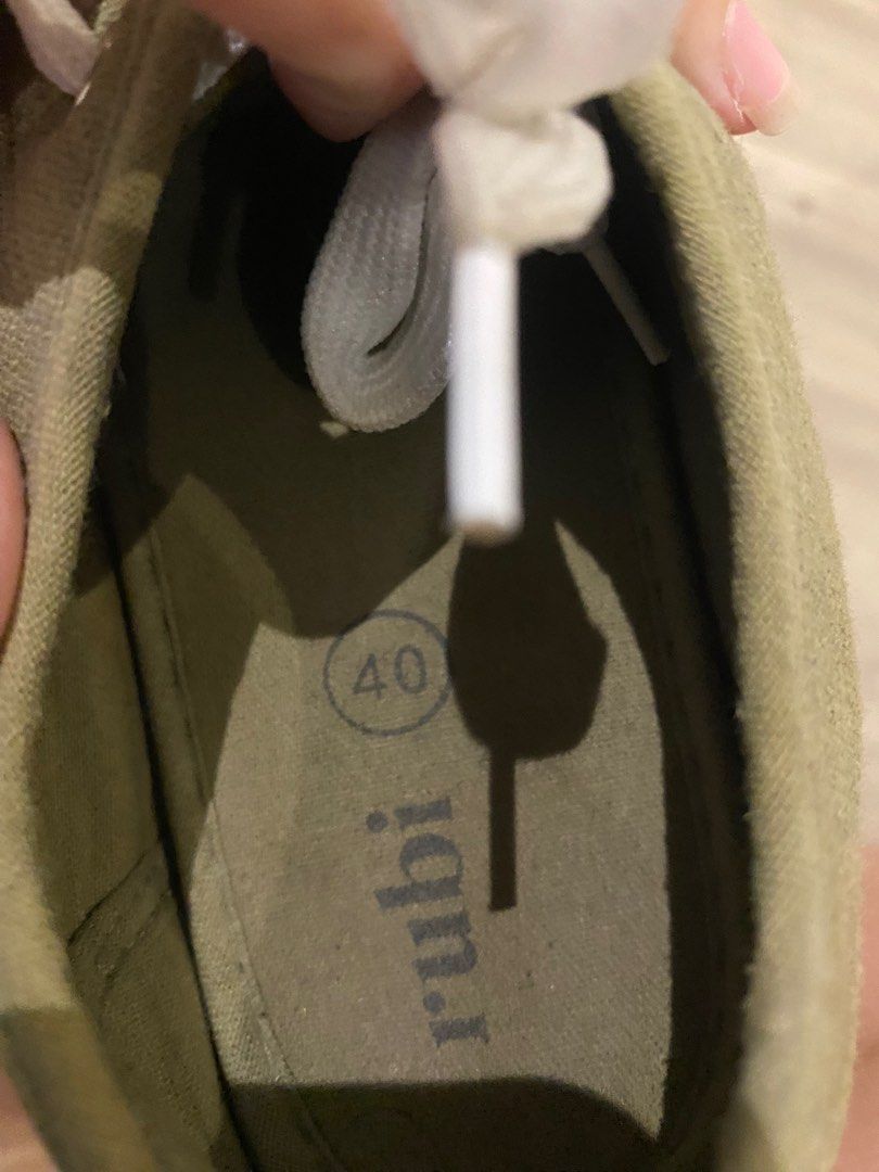 Rubi Shoes Hijau Army uk 40 Jumbo Big Size, Fesyen Wanita, Sepatu di ...
