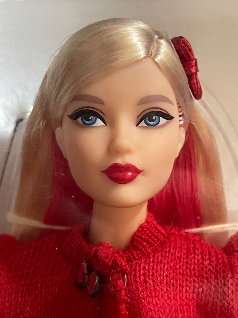 barbie hello kitty karl nude, Hobbies & Toys, Toys & Games on Carousell