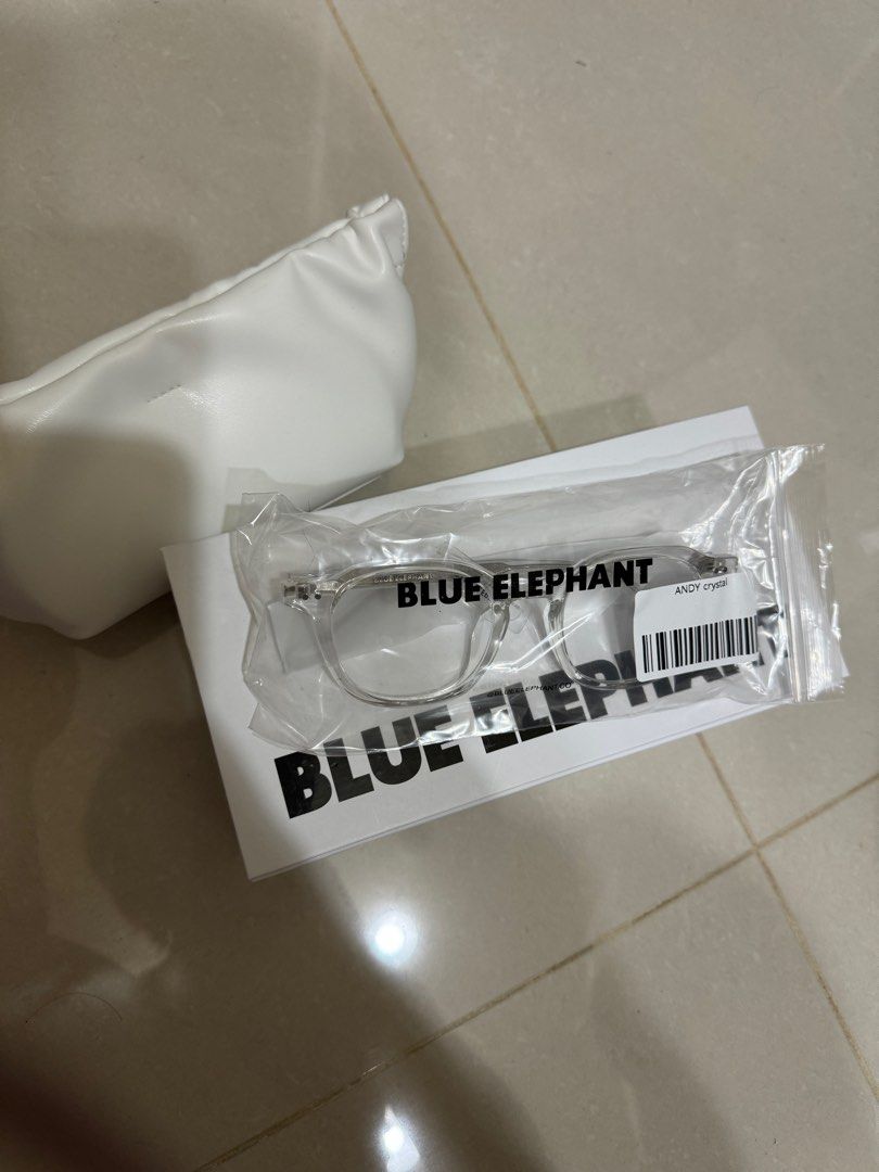 眼鏡全新Blue Elephant ANDY（透明）, 她的時尚, 手錶及配件, 墨鏡、眼鏡在旋轉拍賣