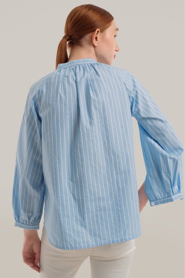 BNWT Sabrina Goh Stella shirt, Women's Fashion, Tops, Shirts on Carousell
