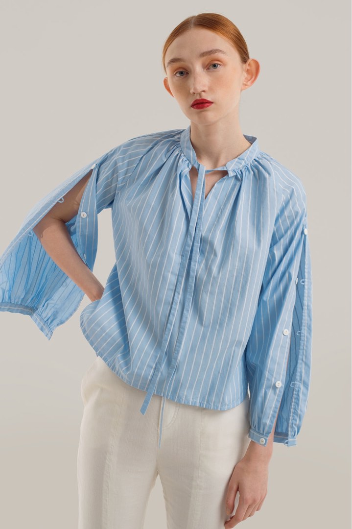 BNWT Sabrina Goh Stella shirt, Women's Fashion, Tops, Shirts on Carousell