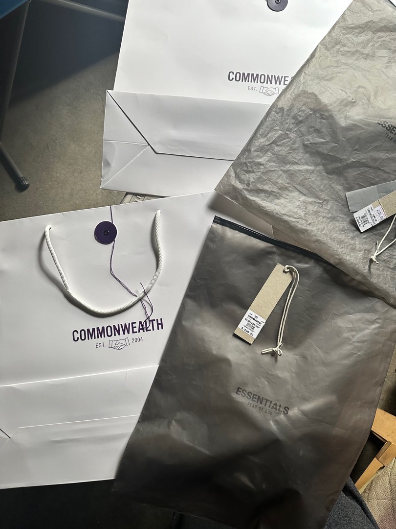 Commonwealth Paper Bag, Hobbies & Toys, Stationary & Craft, Occasions ...