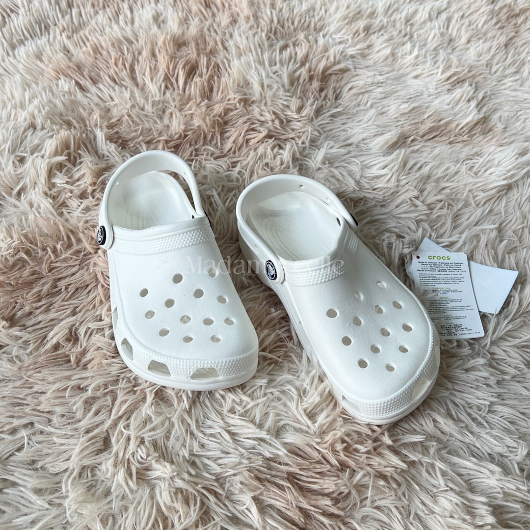 Crocs Classic Style Clogs, Women's Fashion, Footwear, Slippers and ...