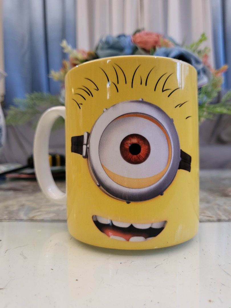 Despicable Me 2 Minion Face Mug, Furniture & Home Living, Kitchenware ...
