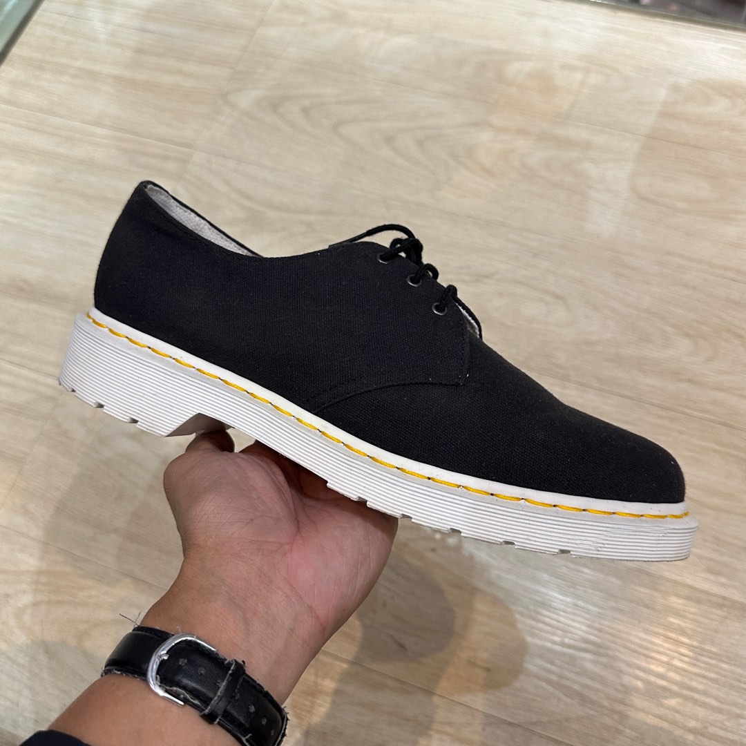 Dr Martens Lester Black White, Men's Fashion, Footwear, Boots on Carousell