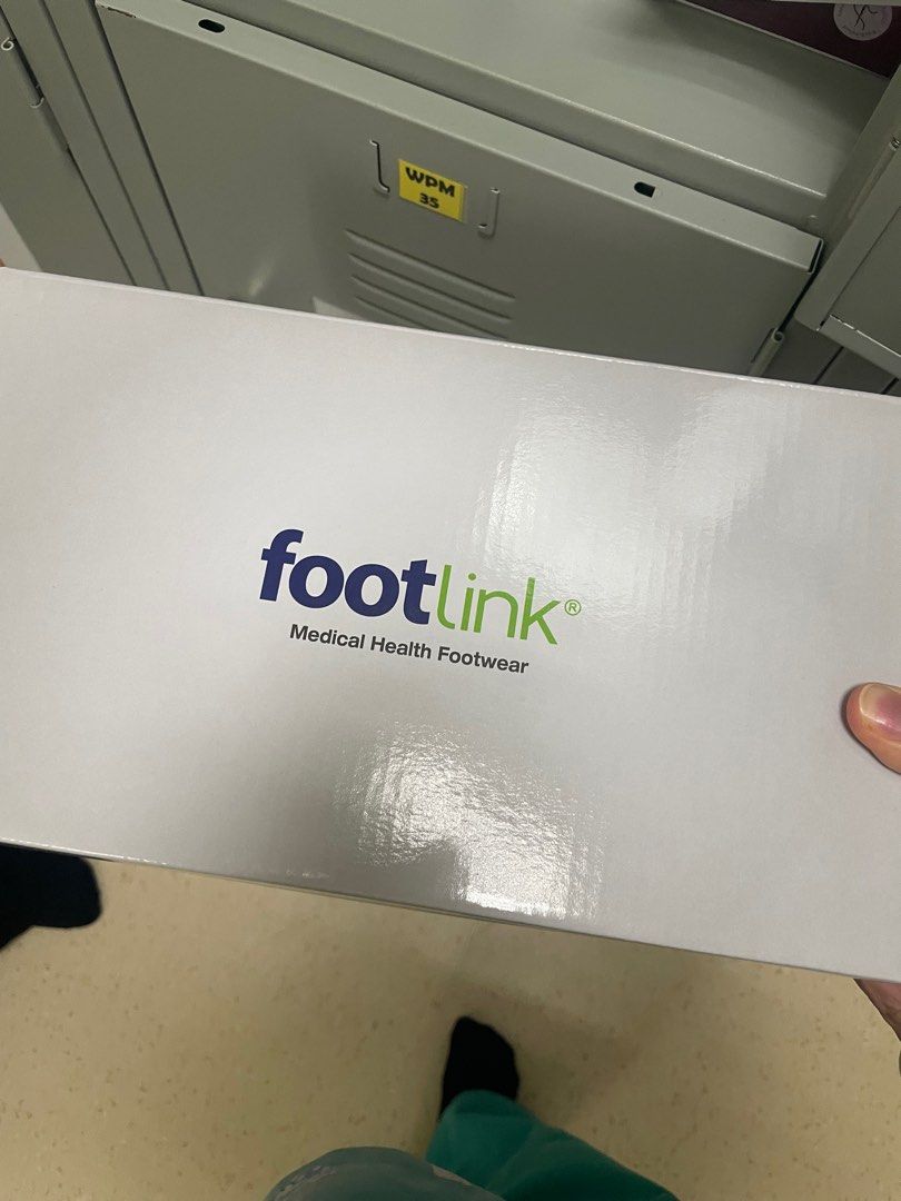 Footlink shoes Black, Women's Fashion, Footwear, Shoe inserts on Carousell