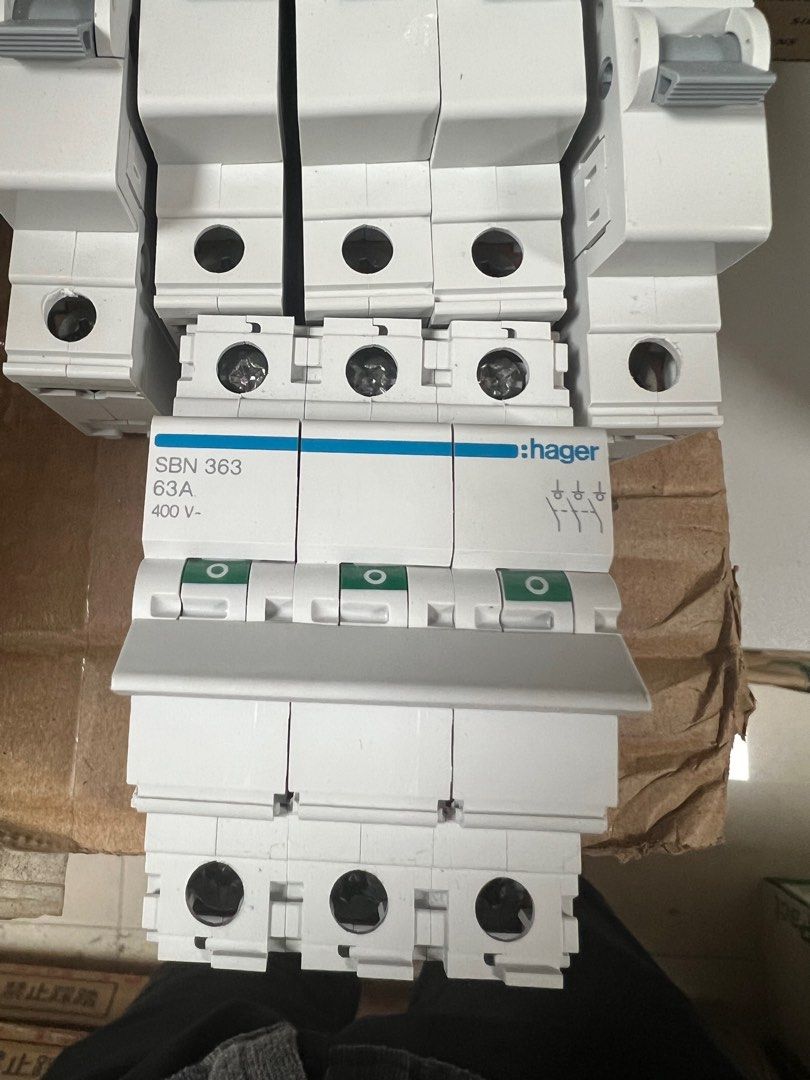 Hager MCB RCD RCBO 1P 2P 3P 4P 10A 16A 20A 32A 63A , 家庭電器, 轉插器及插頭 ...