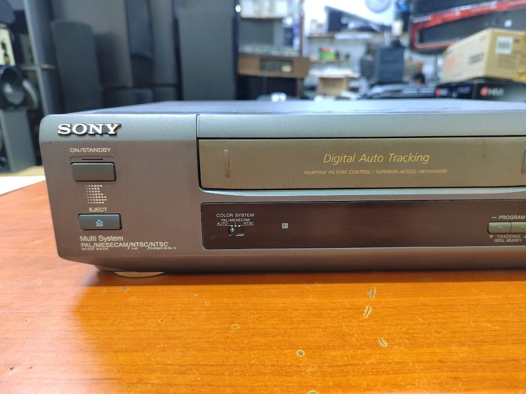 Ku Sony Vhs player elok, Audio, Soundbars, Speakers & Amplifiers on Carousell