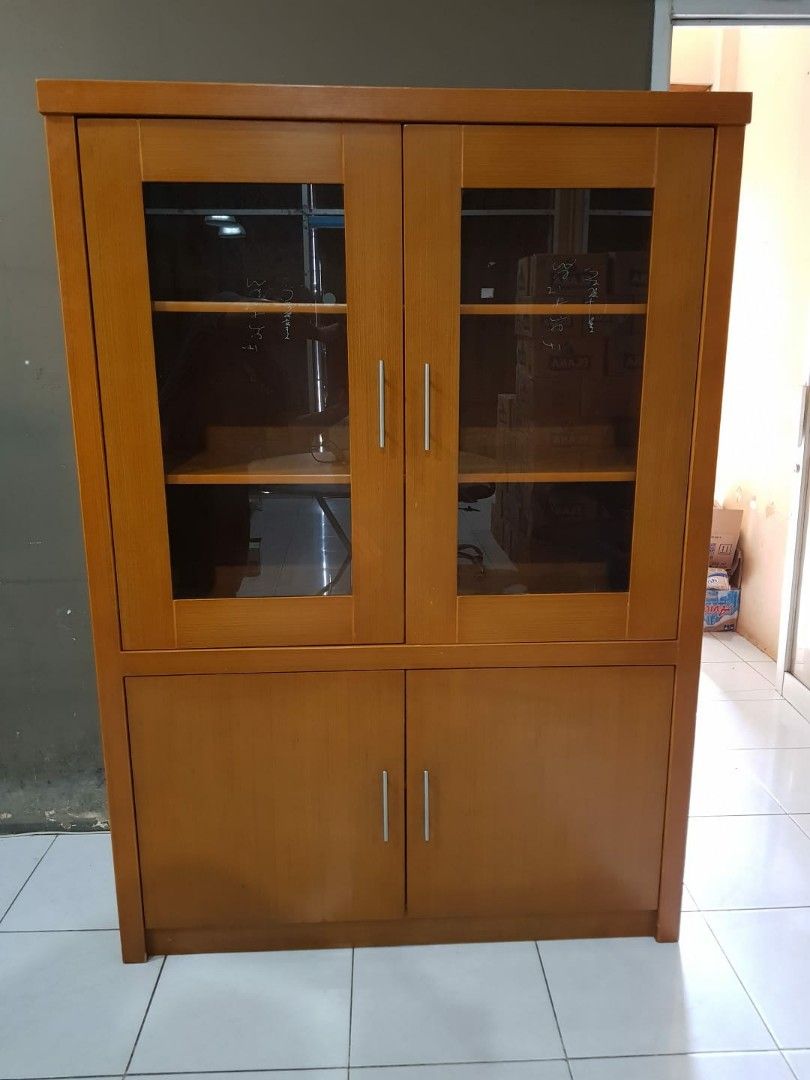 lemari kayu, Perabotan Rumah di Carousell