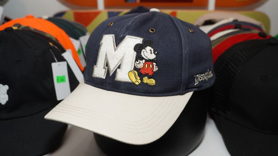 MICKEY MOUSE DISNEYLAND RESORT CAP, Men's Fashion, Watches ...