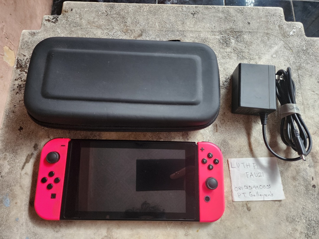 Nintendo Switch v1 CFW Atmos Neon Red Tablet Joycon 128GB 00, Video ...