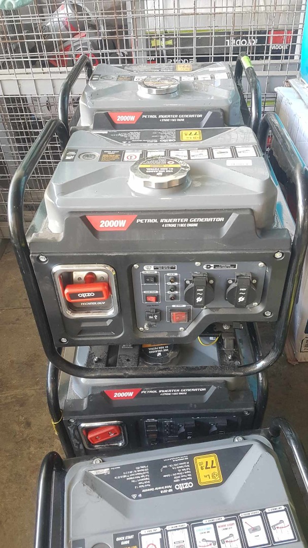OZITO PETROL INVERTER GENERATOR 2000W, Commercial & Industrial ...