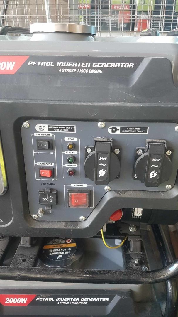 OZITO PETROL INVERTER GENERATOR 2000W, Commercial & Industrial ...