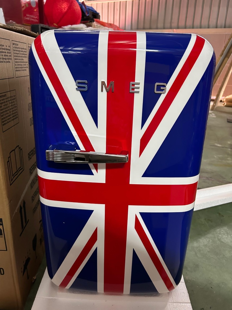Smeg 50s Retro Mini Bar Fridge Union Flag, TV & Home Appliances ...