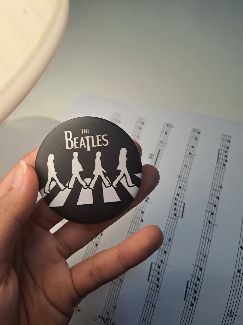 The Beatles crossing PIN, Hobbies & Toys, Music & Media, Music ...